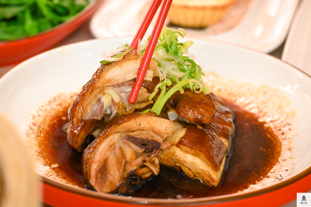 【台北小巨蛋美食】三點三 dim sum time 港點專門店，全新概念時髦港點餐廳X前晶華軒港籍主廚吳滿權掌廚 @鯊魚大口咬